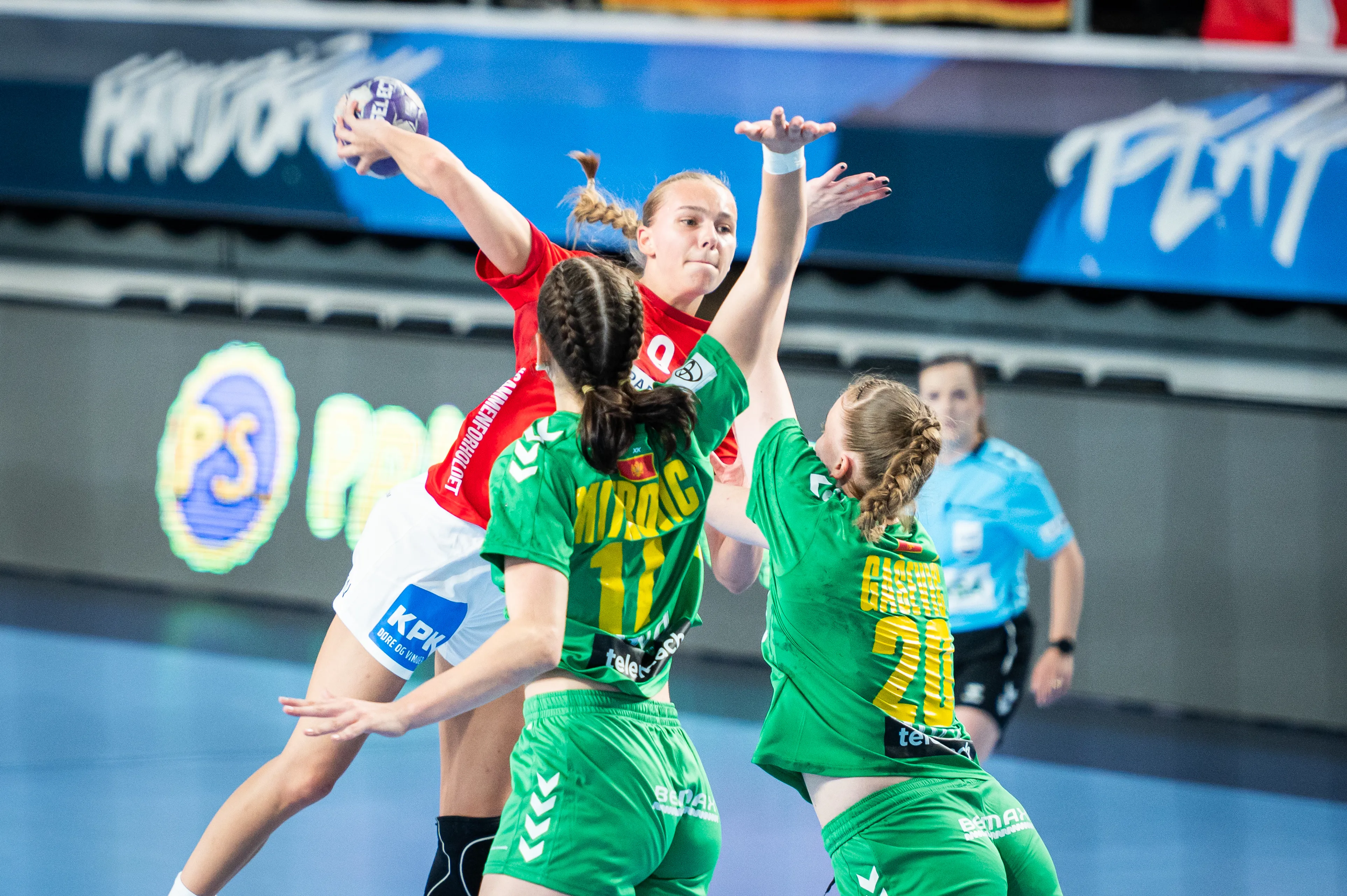 W19 EHF EURO intensifies as main round begins