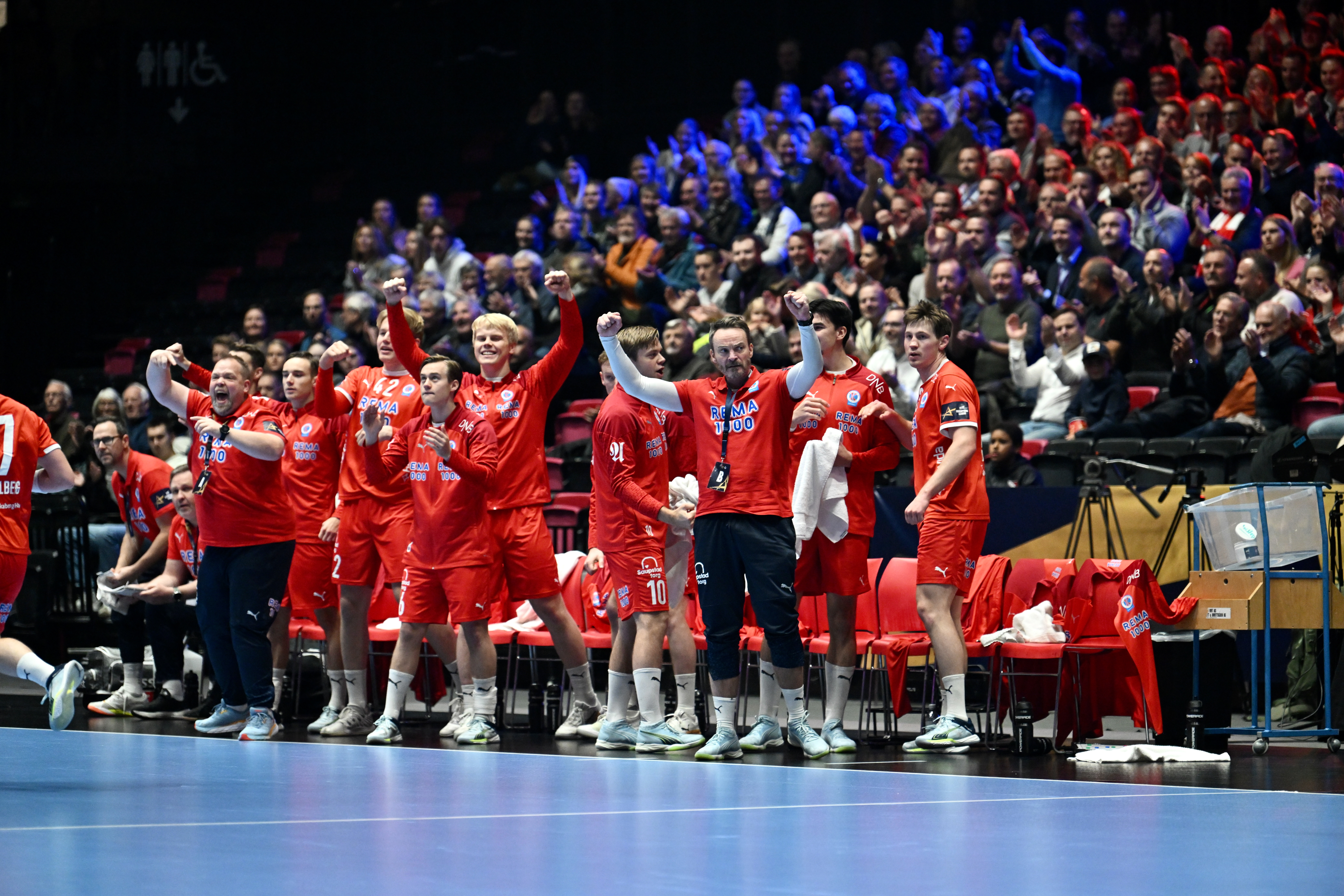 Kolstad end Kiel’s series, perfect debut for Sostaric