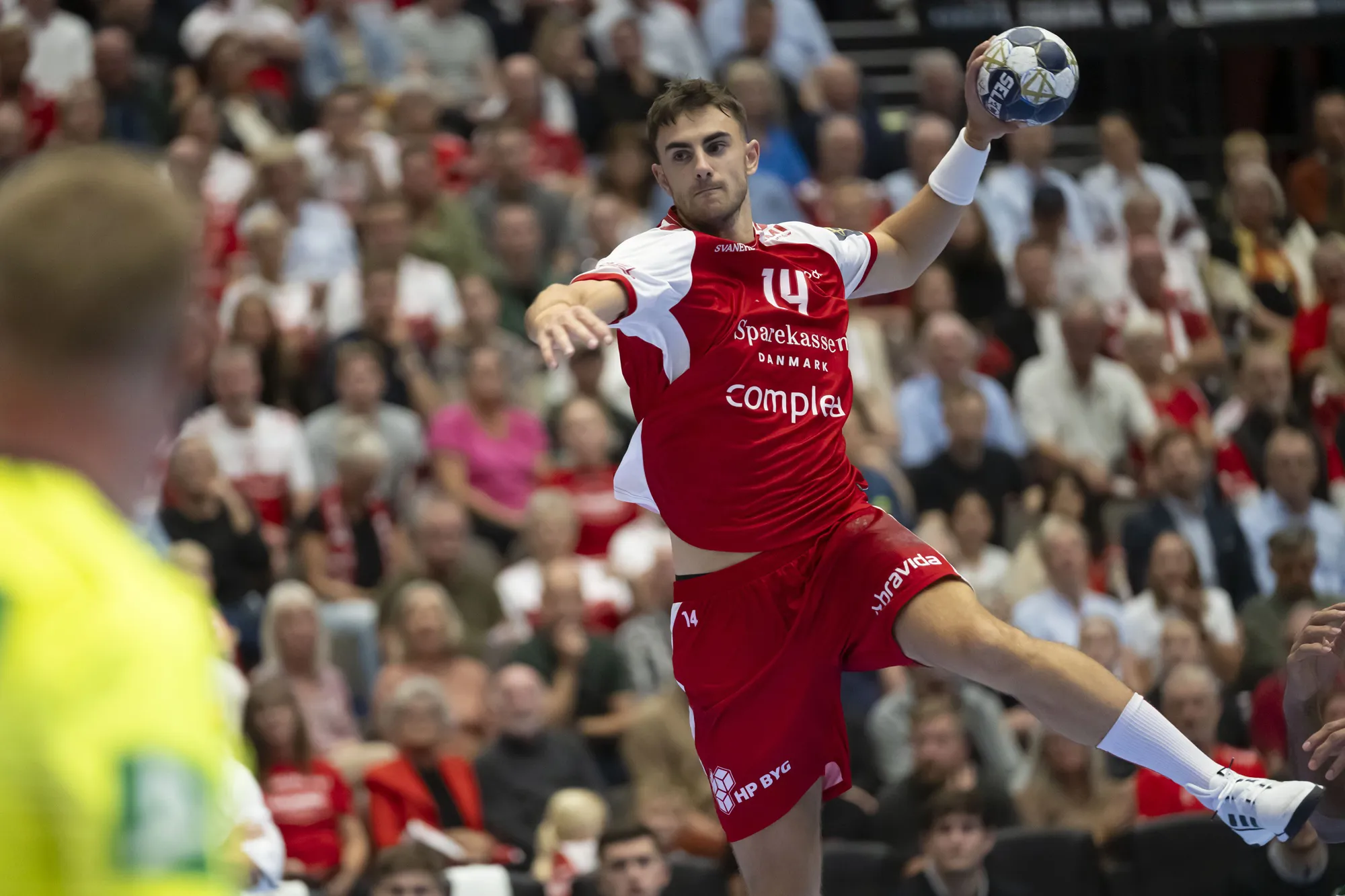 CL handball: Aalborg stop Sporting's run; GOG wing scores 13 goals