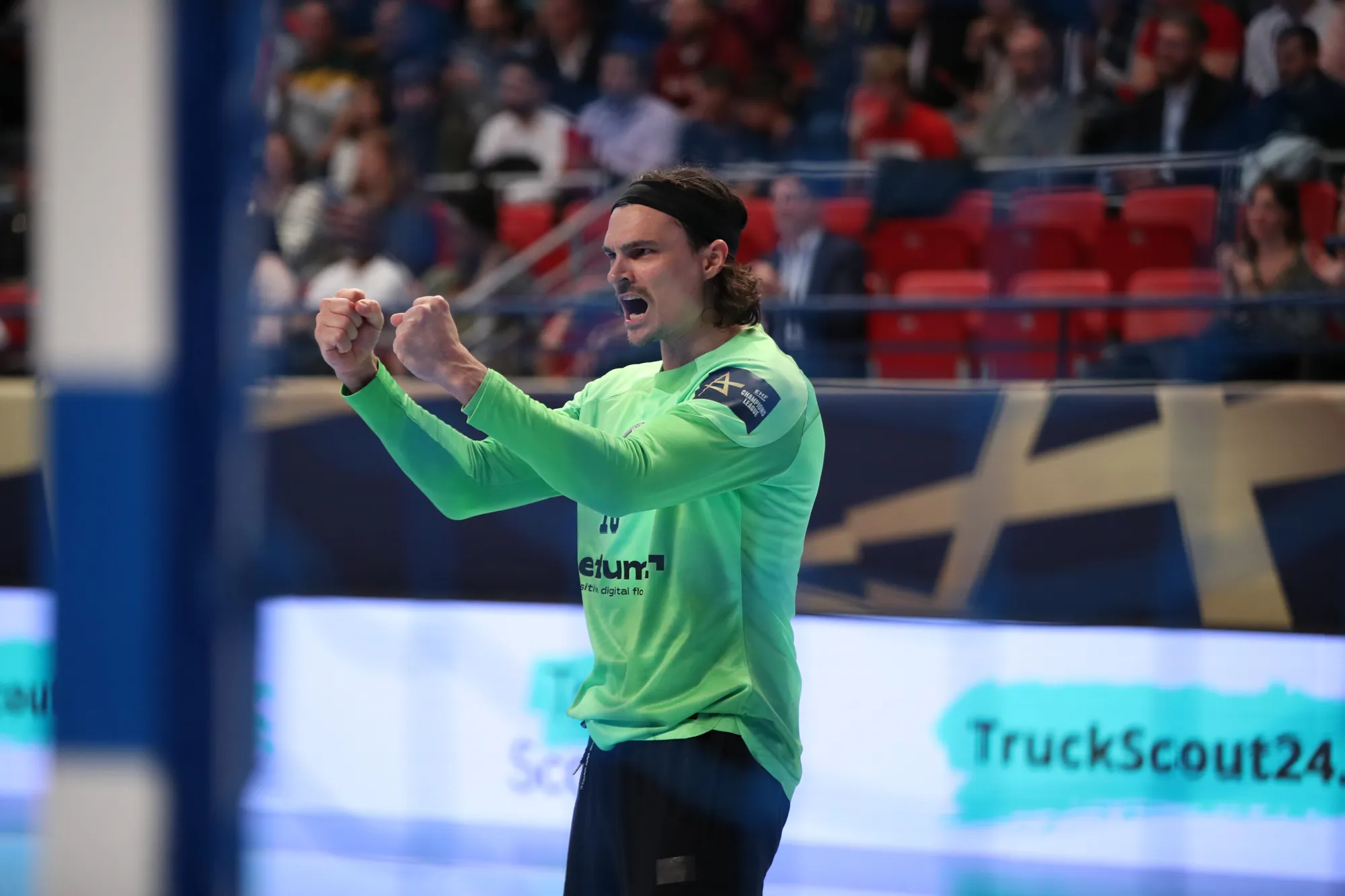 French and Danish sides clash as Champions League returns
