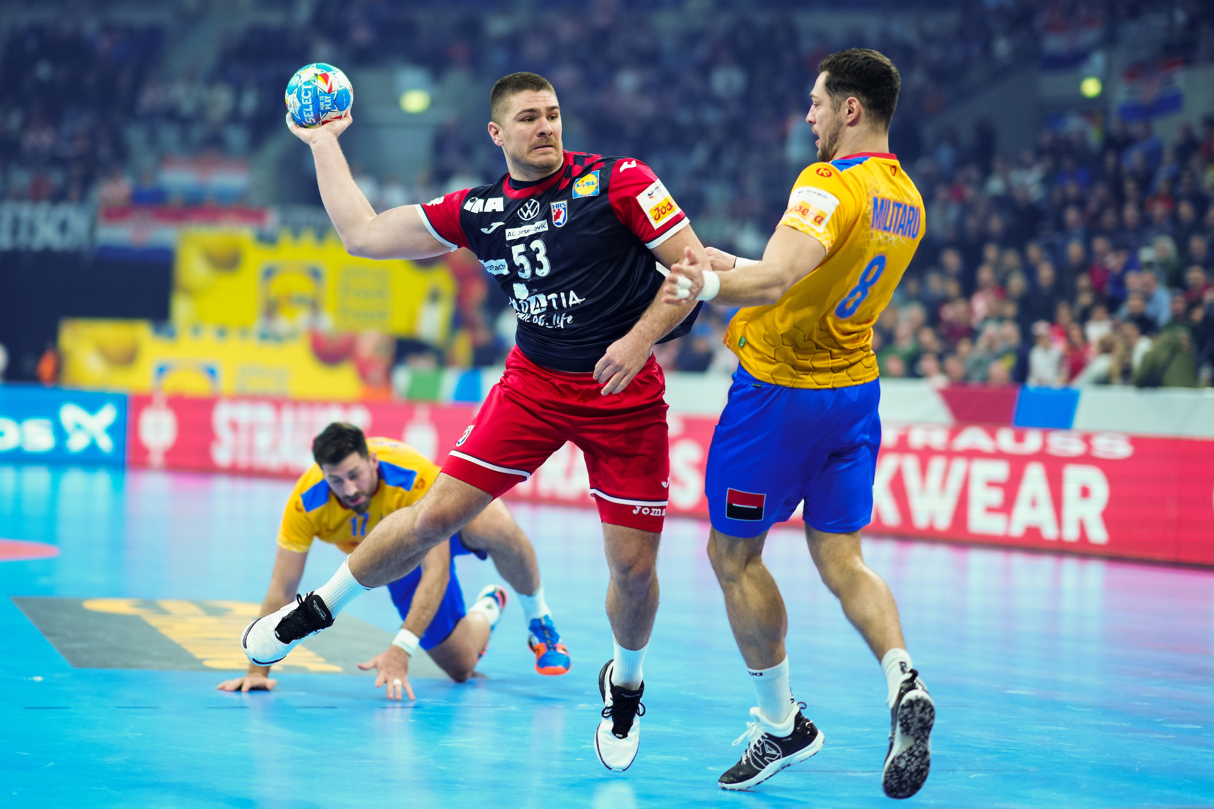 Croatia celebrate main round berth with win against Romania