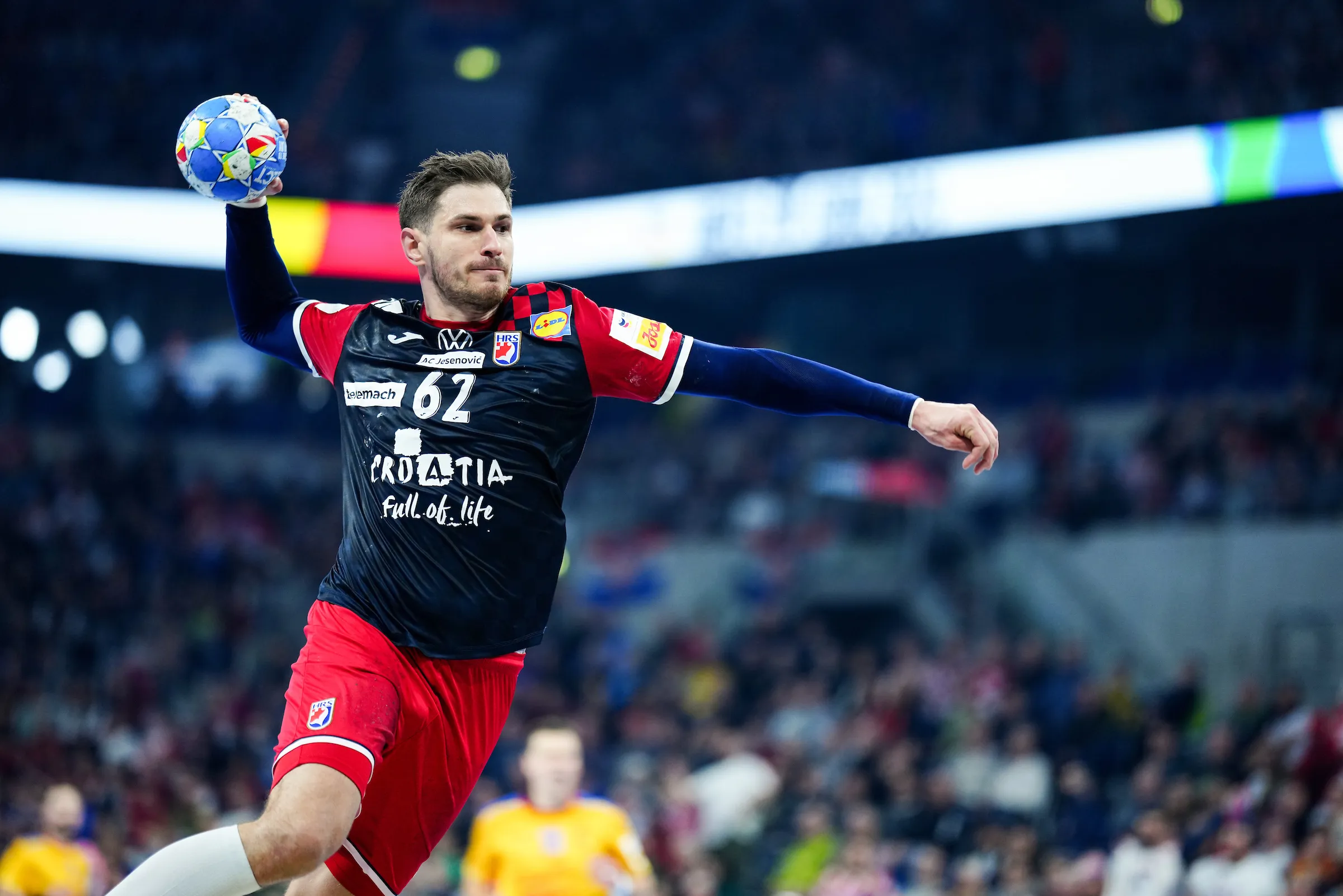 Croatia celebrate main round berth with win against Romania