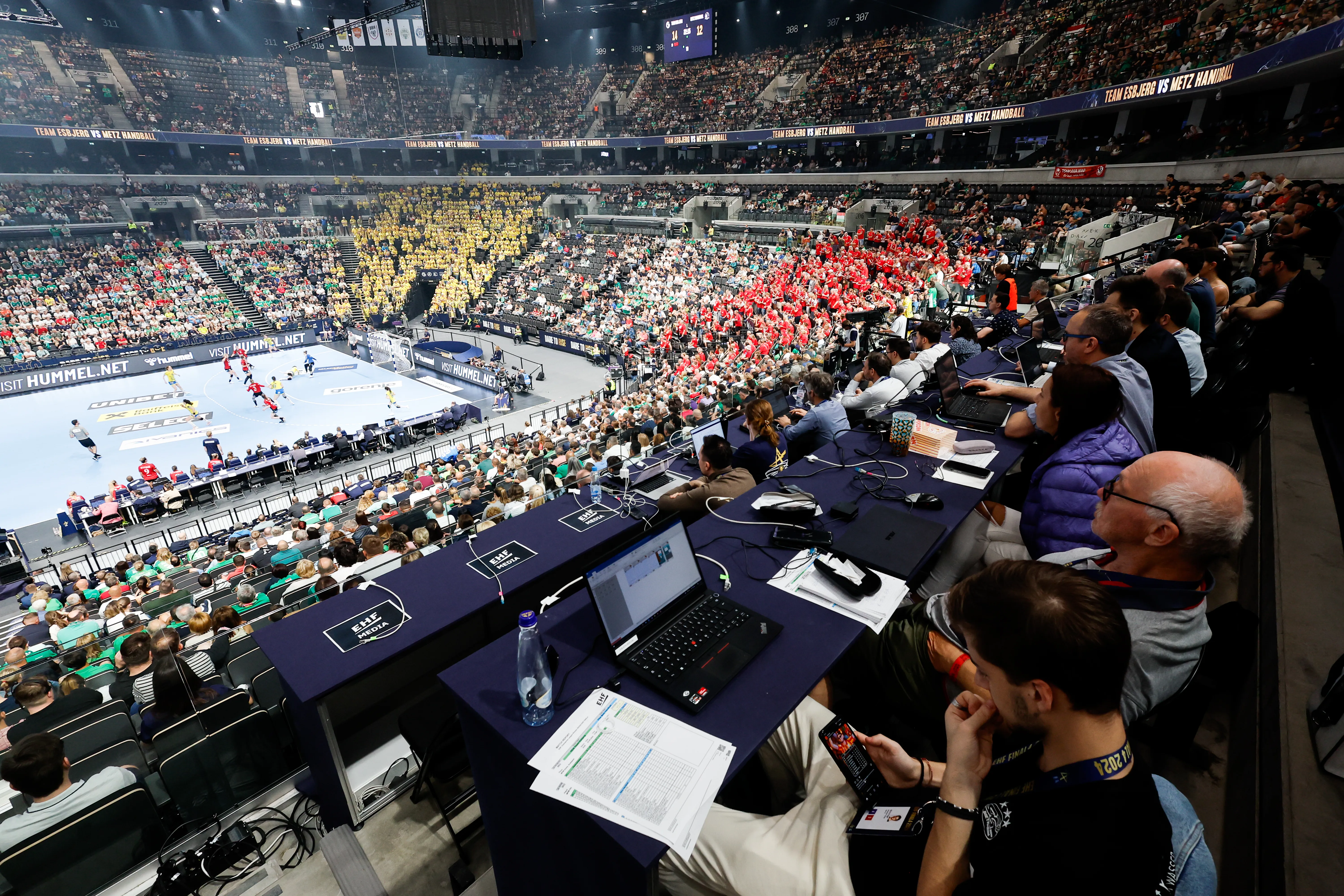 Media accreditation opens for final club events