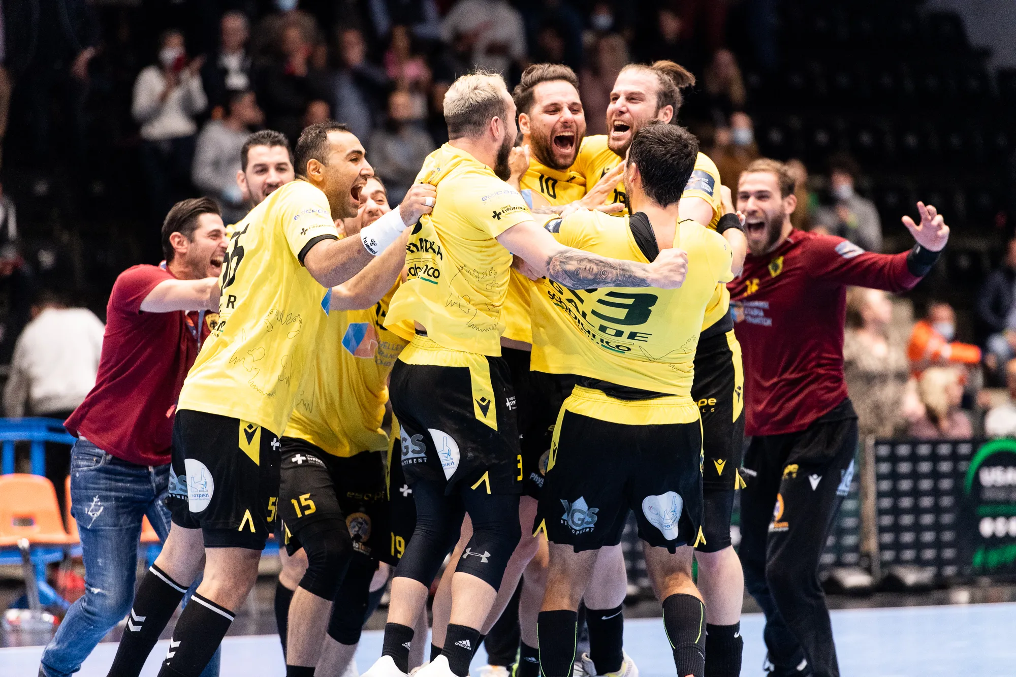 Big thriller, big hero