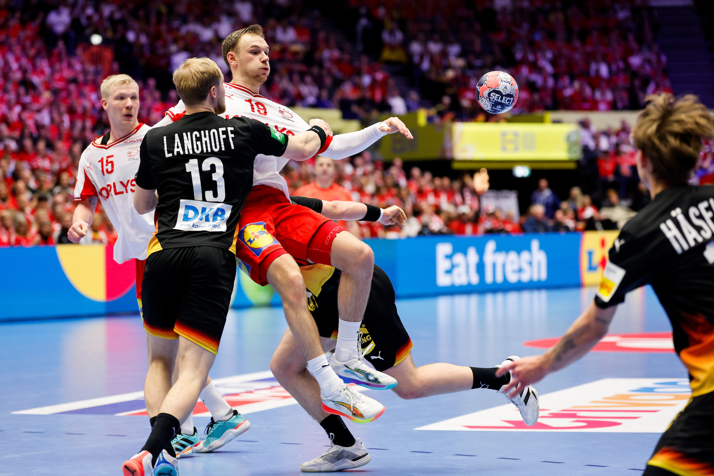 Denmark secure EHF EURO semi-finals after high-octane clash vs Germany